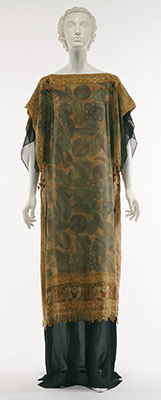 The Chiton, Peplos, and Himation in Modern Dress | Essay | Heilbrunn ...